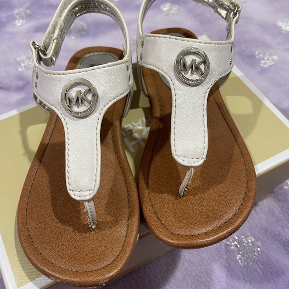Michael Kors | Shoes | White Kids Michael Kors Sandals | Poshmark